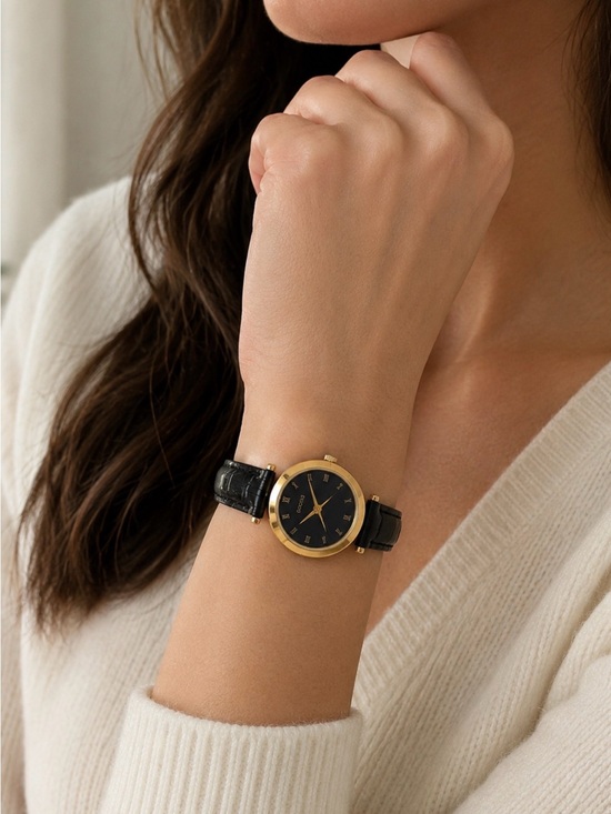 Gucci | Accessories | Vintage Gucci 220l Swiss Made Gold Tone Watch ...